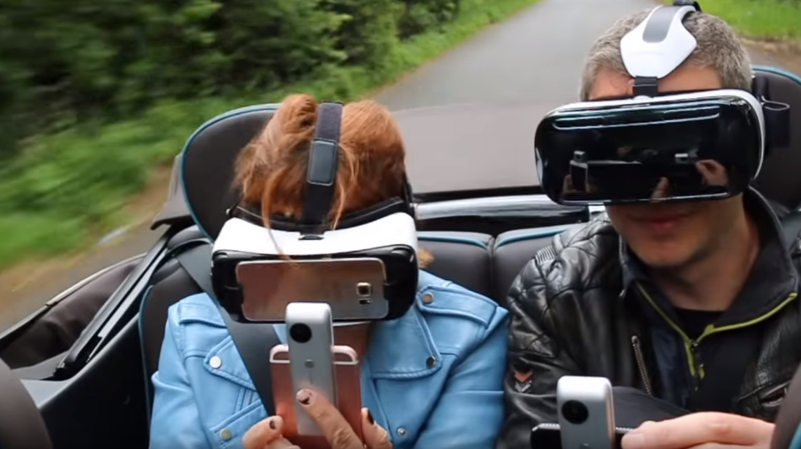 This Couple Spent 48 Hours Together Immersed In VR