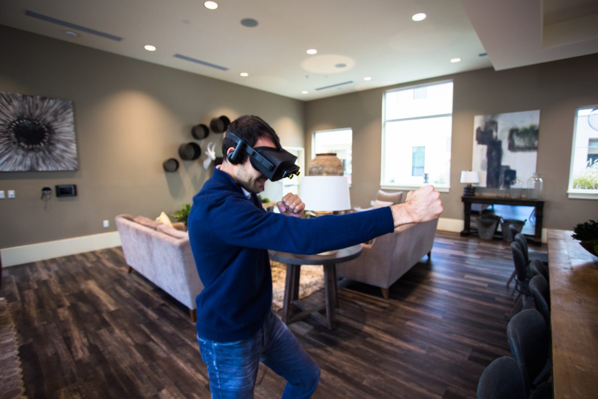 Hands-On: The ZED Mini Is A Camera That Turns Your Rift Or Vive Into An ...