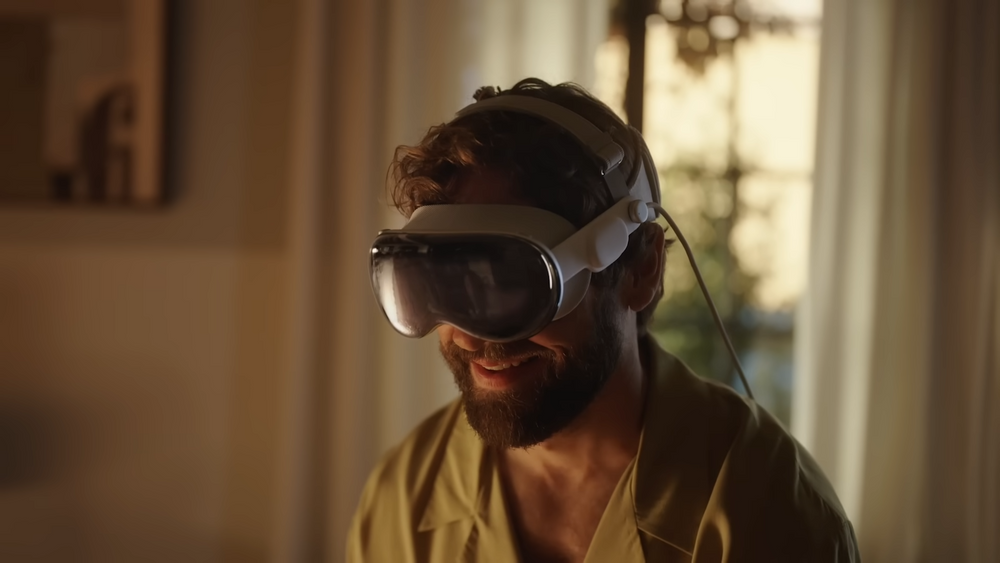 Apple Vision Pro Optional Top Strap Shown In Patent