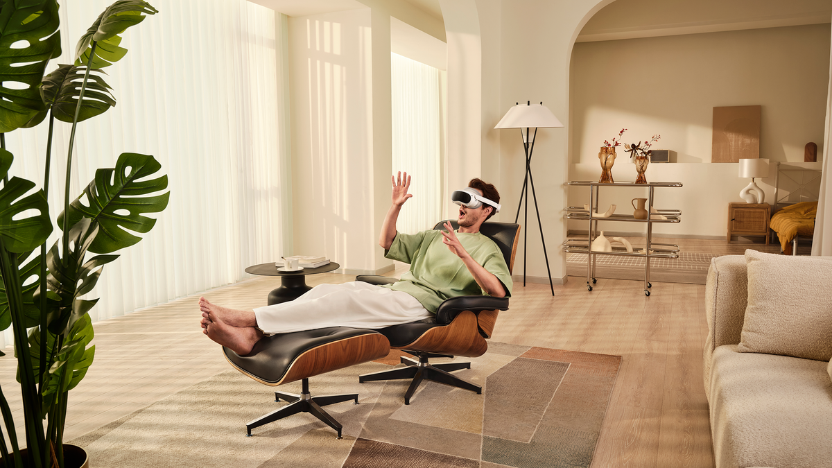 Pico Shifts Focus From Controllers To Hand Tracking