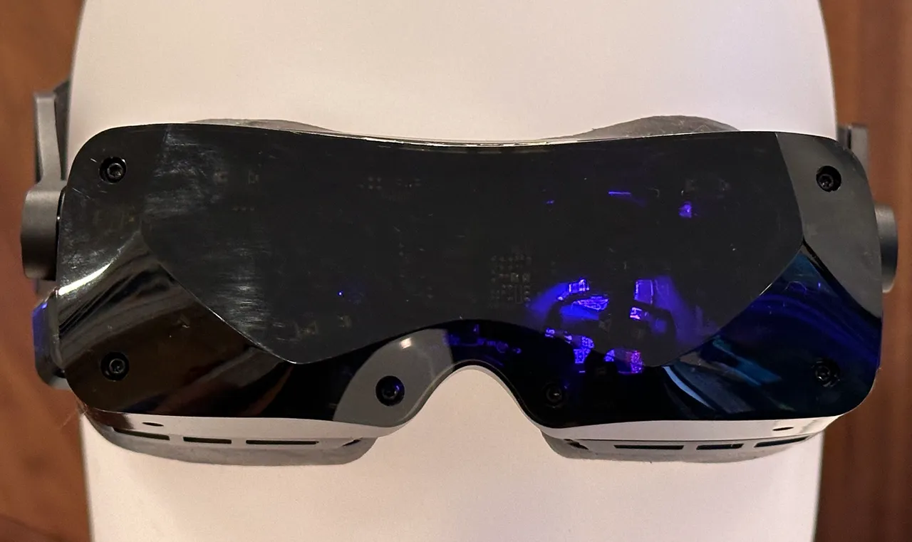 Bigscreen Beyond Review: Exceptional Comfort With Tradeoffs