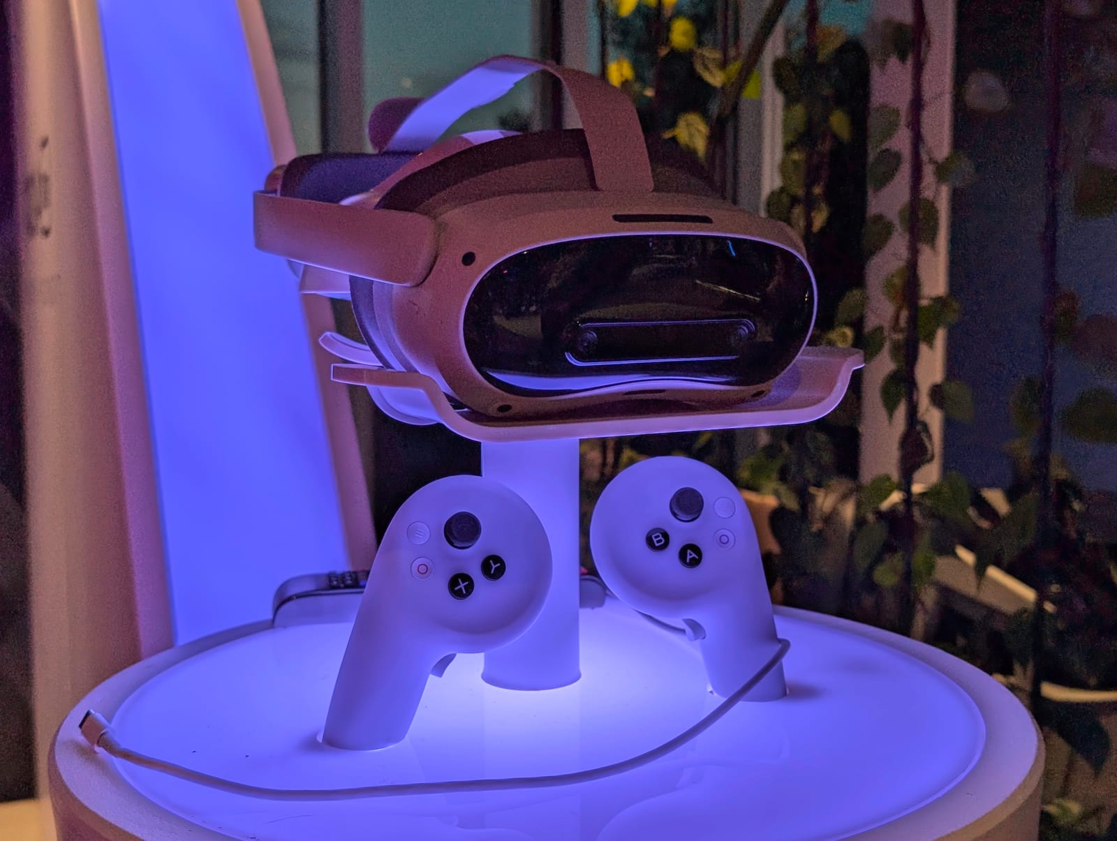 Pico 4 Ultra Hands-On Impressions: Better Than Quest 3?