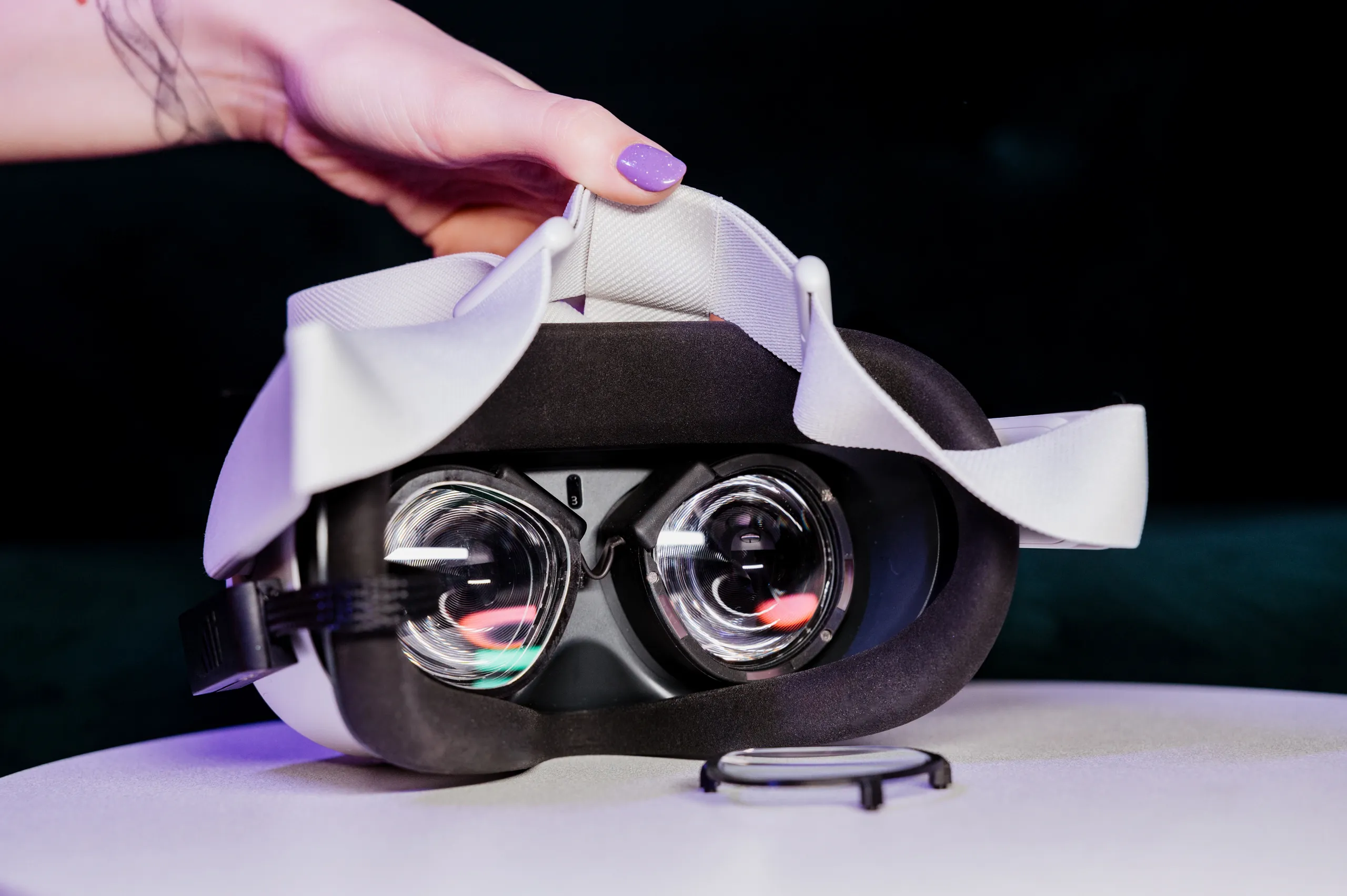 Inseye Lumi Is A $160 Eye Tracking Addon For Quest 2 & 3